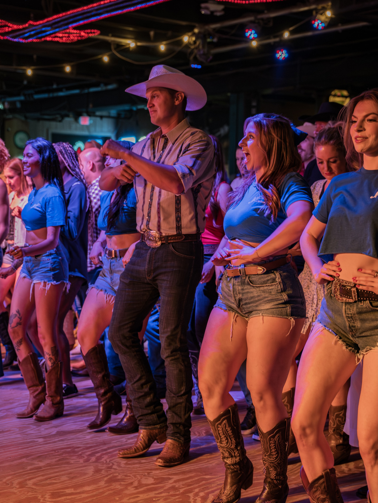 Let's Dance - Notes on Nashville
